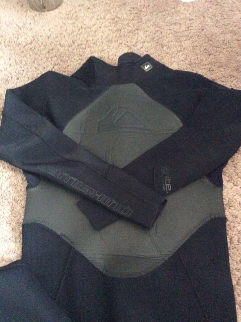 Quicksilver 3mm Wetsuit, Sports Equipment, Sports & Games, Water Sports ...