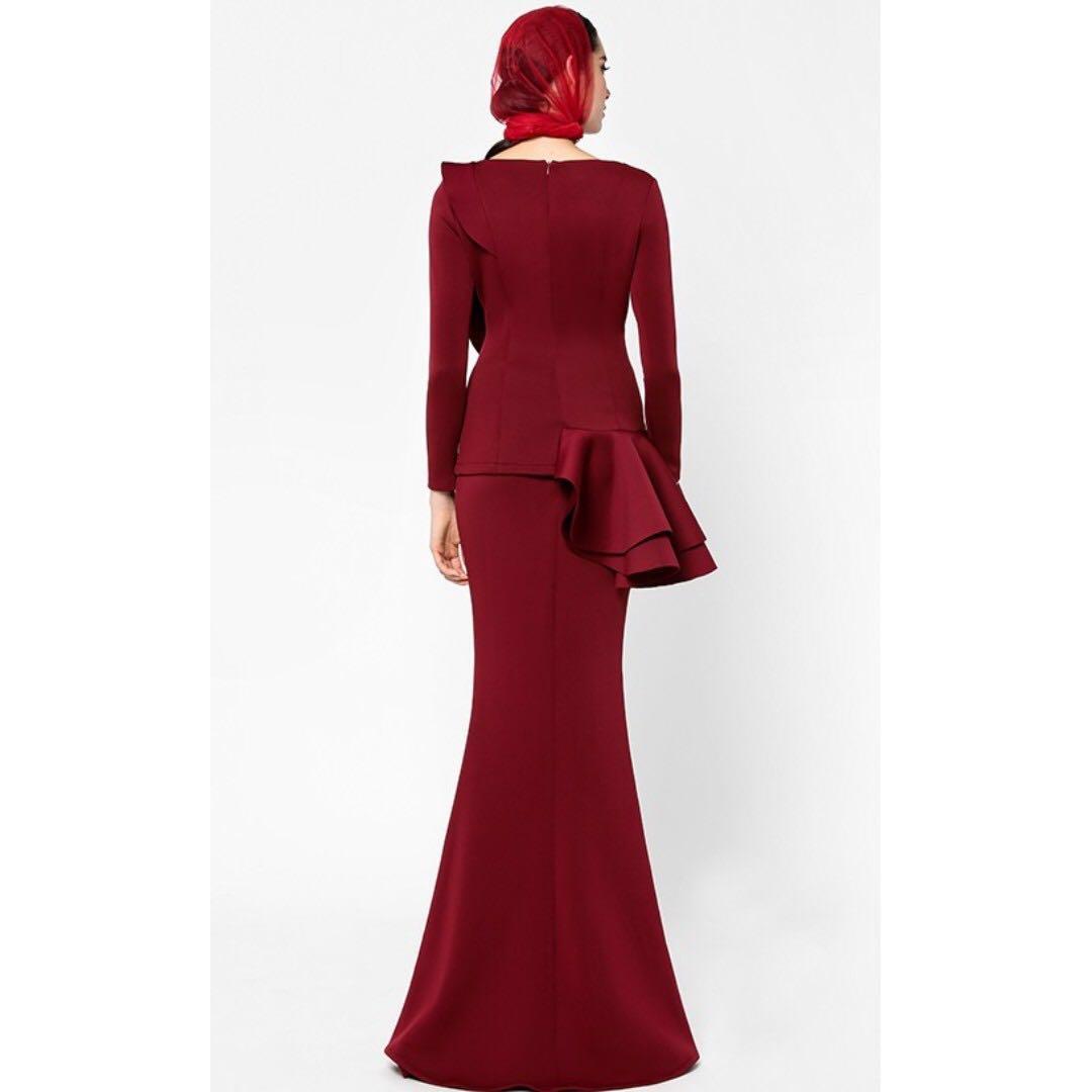 [RENT] FIZIWOO Kurung Seremban, Women's Fashion, Muslimah Fashion, Baju ...