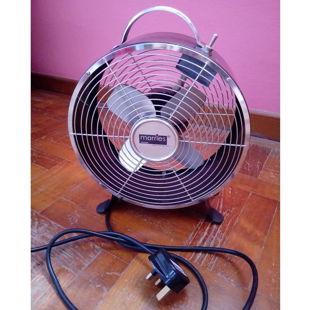 Retro Fan 6", Furniture & Home Living, Lighting & Fans, Fans on Carousell