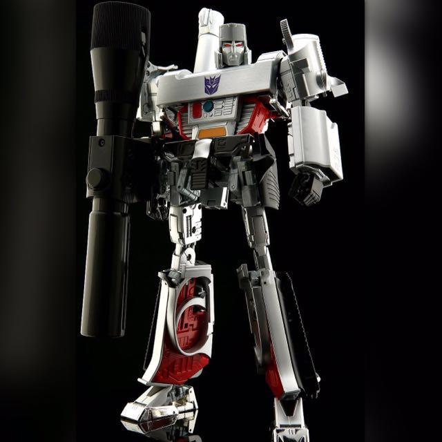 日版 變形金剛 30cm高 麥加登 初版 Mp5 完全變形 部分 合金 transformers 狂派 首領 點38 手槍 Takara ...