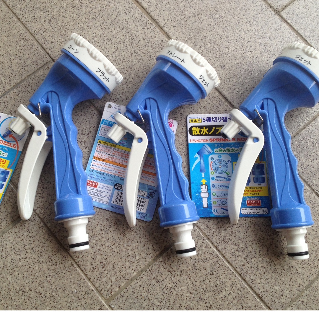 Daiso spray gun x 3 (price for 3 pieces), Furniture & Home Living ...