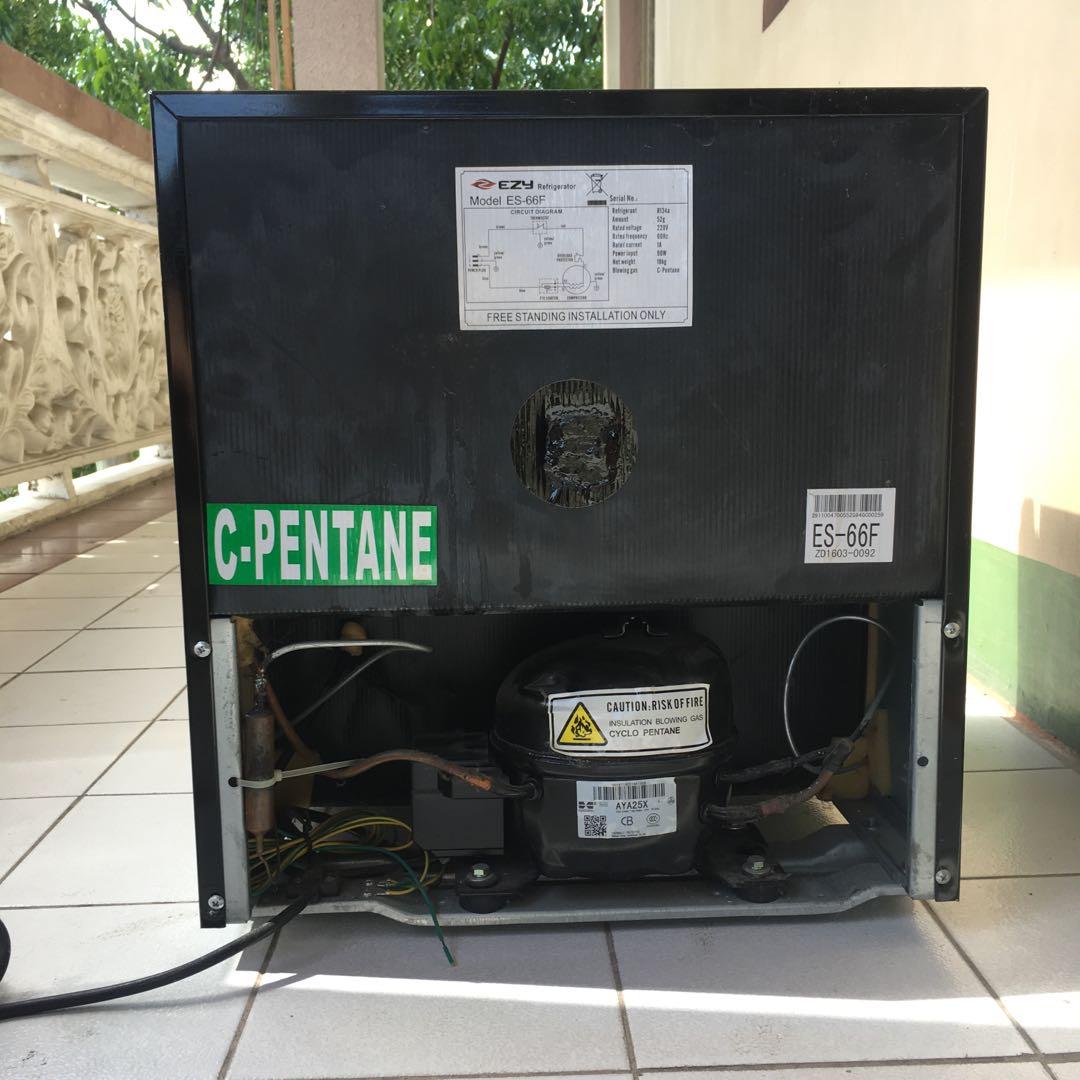 EZY Mini Refrigerator, TV & Home Appliances, Kitchen Appliances ...