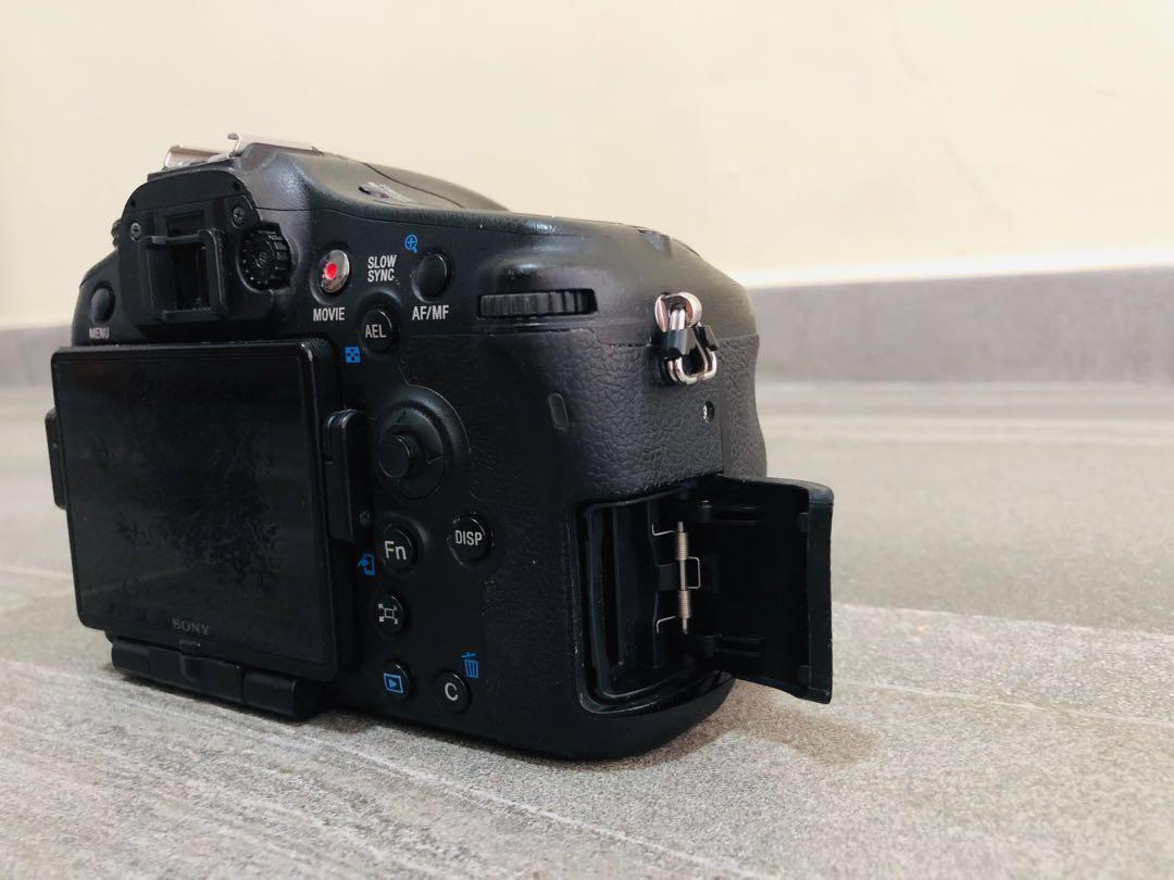 Sony A77ii SLT camera, Photography, Cameras on Carousell