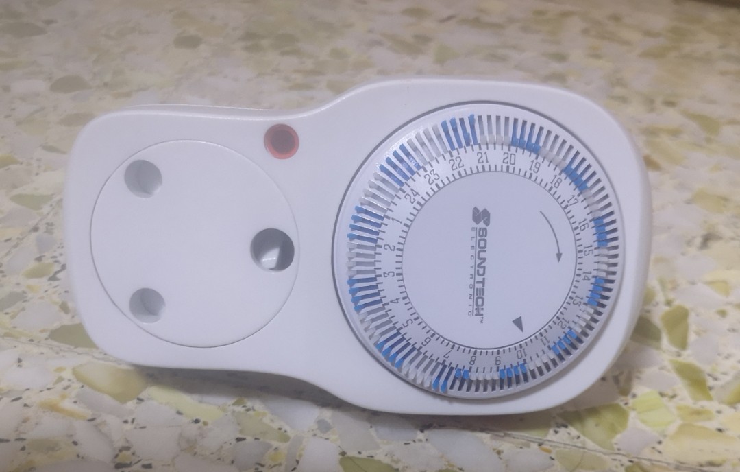 SOUNDTECH 24 Hours Timer Switch, TV & Home Appliances, Kitchen ...