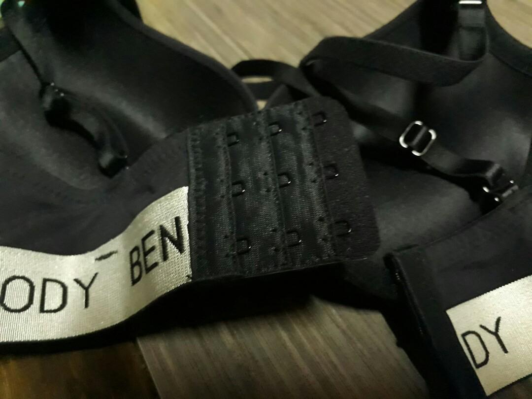 Bench Push Up Bra, Women's Fashion, Activewear on Carousell