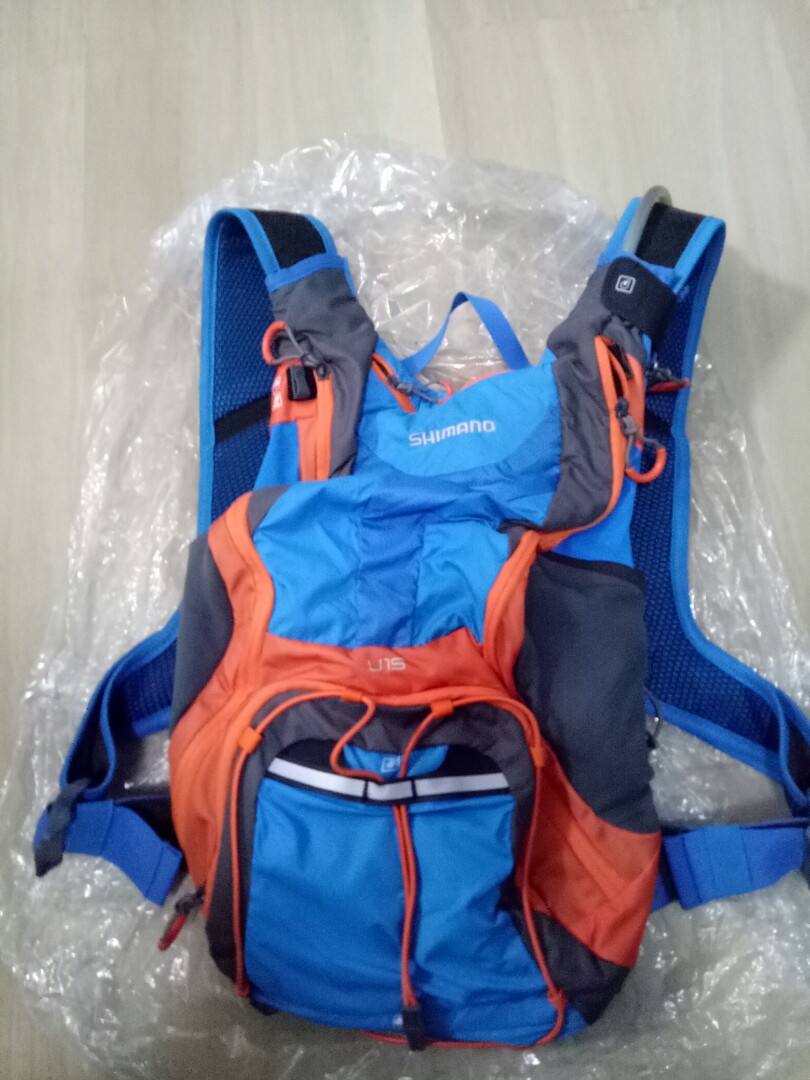 Shimano Hydration Pack, Sports Equipment, Bicycles & Parts, Parts ...
