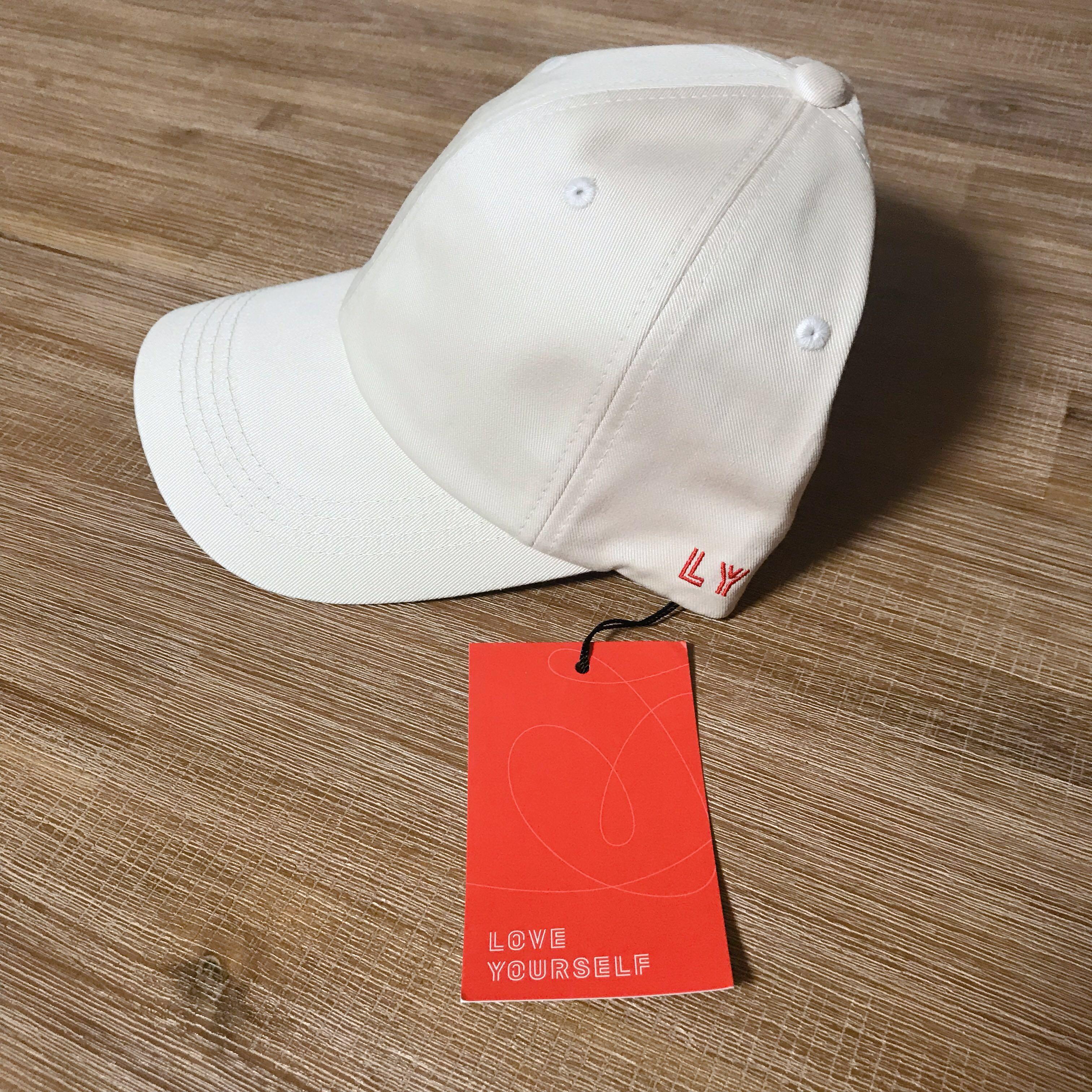 WTS BTS LY Tour Merchandise + Freebie, Hobbies & Toys, Memorabilia ...