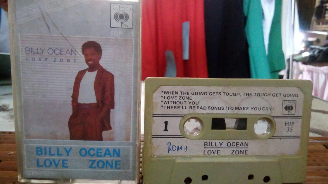 Cassette tape- Billy Ocean, Hobbies & Toys, Music & Media, Vinyls on Carousell
