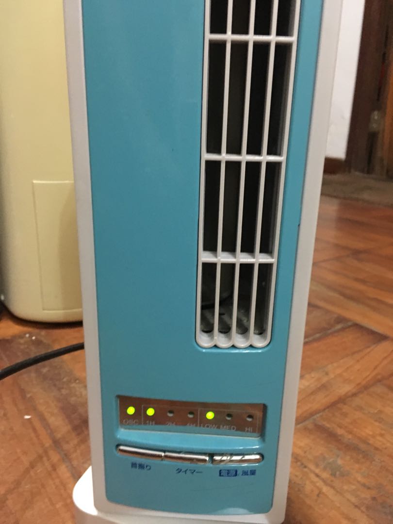 Imarflex mini tower fan 二手已清洗內外一切正常啲制有花西貢區, 家庭電器, 冷氣機及暖風機 - Carousell