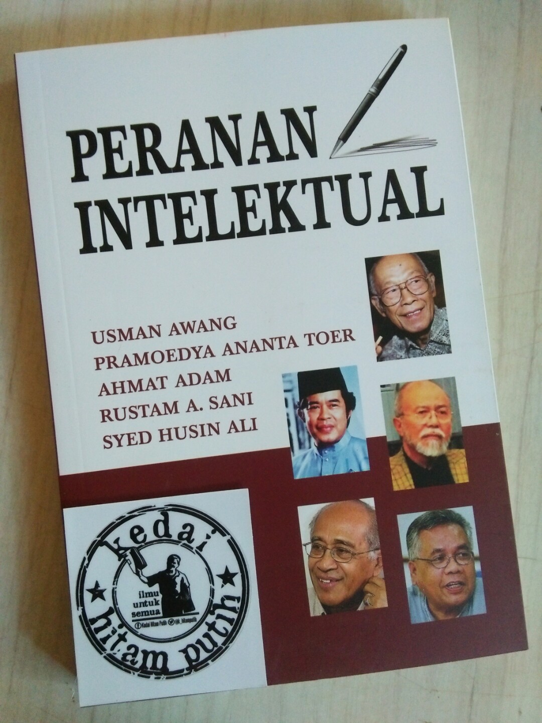 Peranan Intelektual, Hobbies & Toys, Books & Magazines, Storybooks on ...