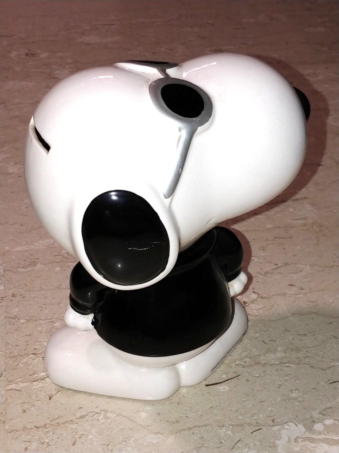 Snoopy Coin Bank (Porcelain), Hobbies & Toys, Toys & Games on Carousell