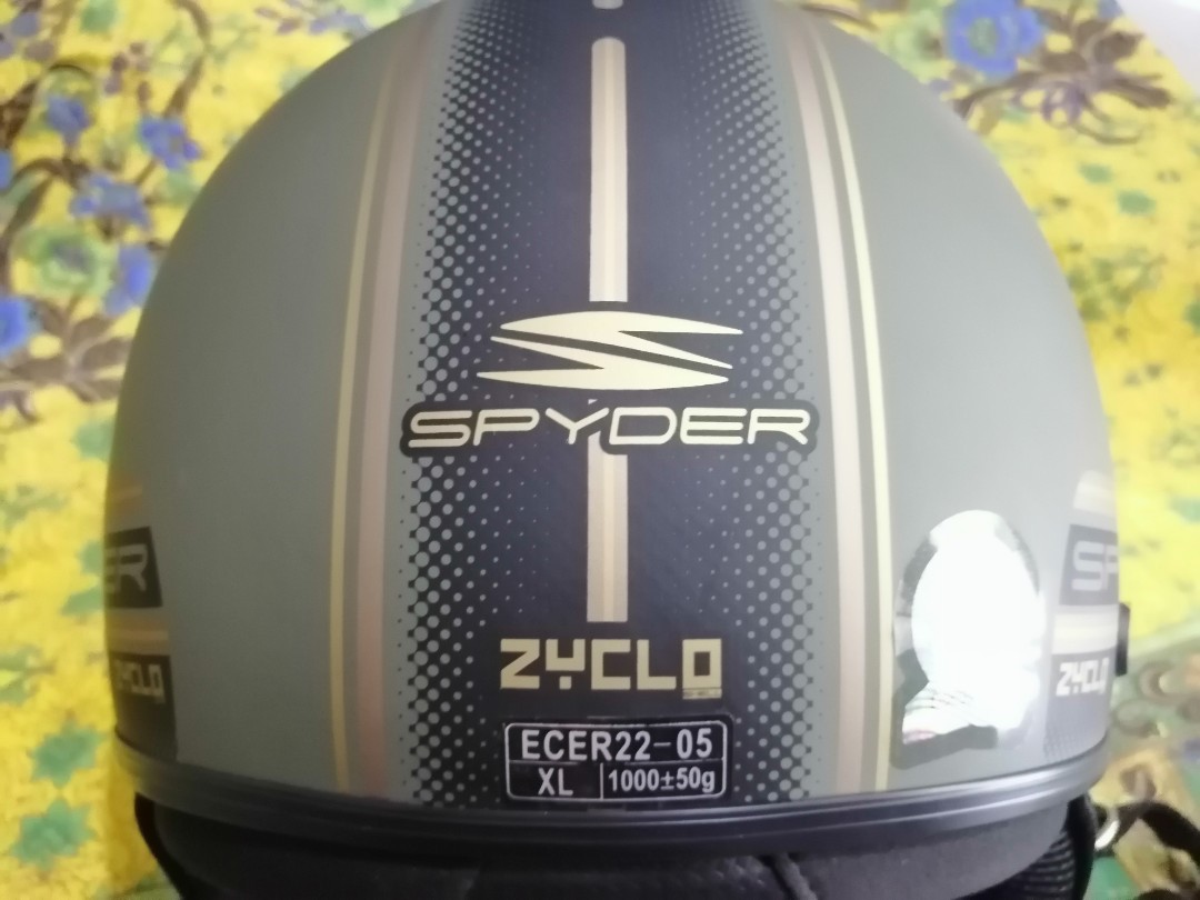 Spyder Zyclo Dual Visor Helmet XL Authentic, Motorbikes on Carousell