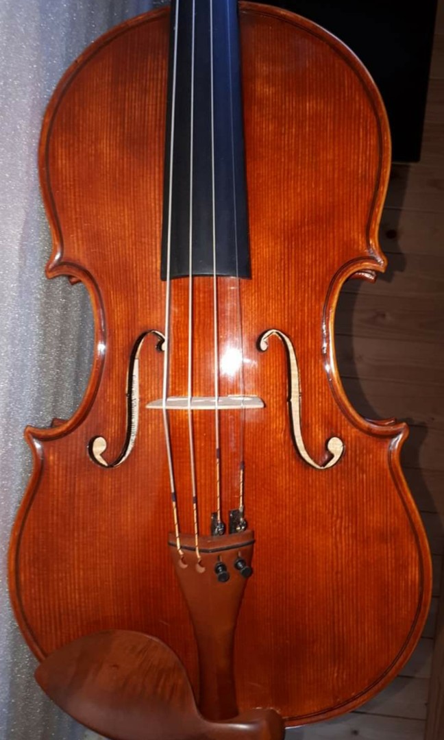 Viola 15.5", Hobbies & Toys, Music & Media, Musical Instruments on ...