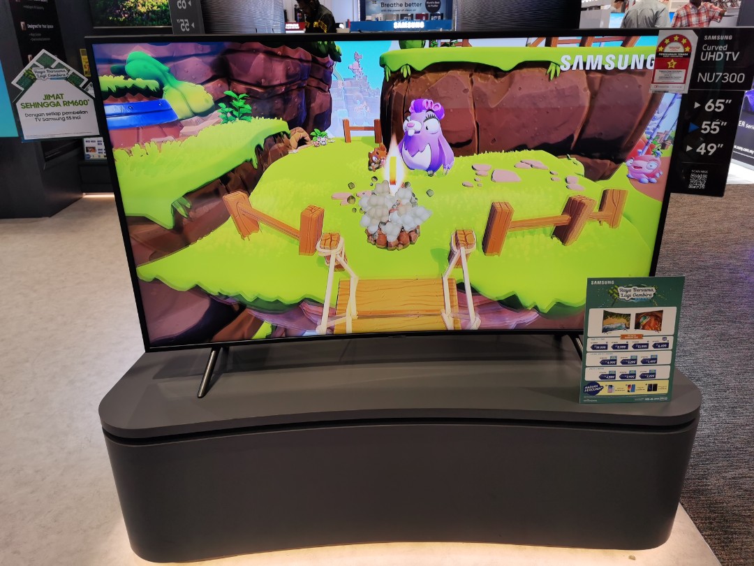 Samsung UHD curve TV, TV & Home Appliances, TV & Entertainment, TV on ...