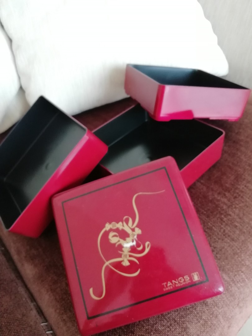 Tang's Singapore Traditional Chinese 3 Tier Tiffin Container, Furniture ...