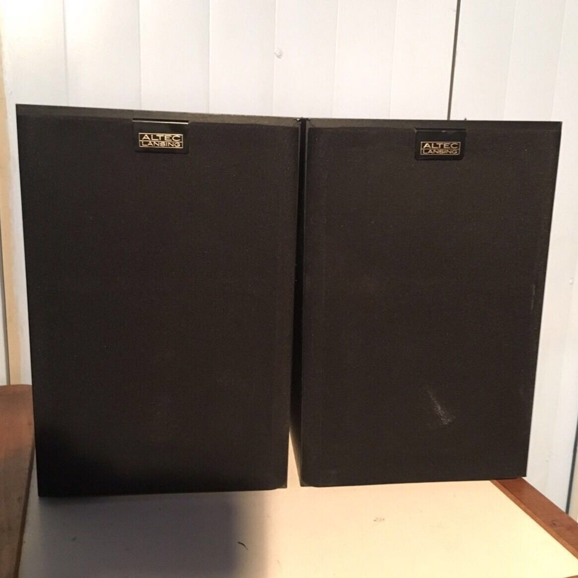 Altec Lansing Acoustic Suspension Speakers Model 83, Audio, Soundbars ...