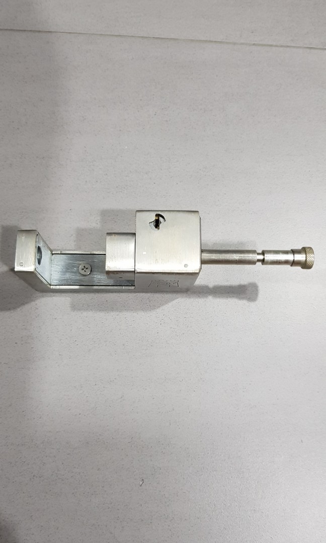 CASTLE GATE LOCK, Everything Else on Carousell