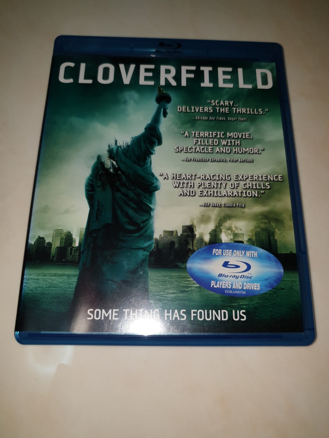 Cloverfield blu ray, Hobbies & Toys, Music & Media, CDs & DVDs on Carousell
