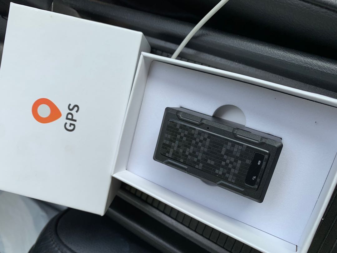 防偷車 汽車GPS定位器 GPRS iphone android, 手提電話, 智能穿戴裝置及智能手錶 - Carousell