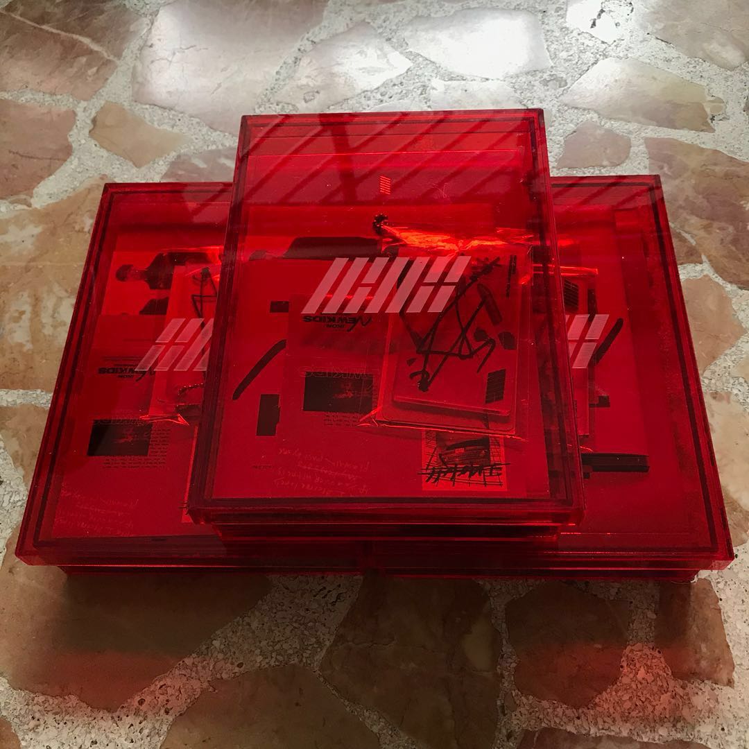 [INSTOCKS] iKON Repackage Albums Red Version, Hobbies & Toys ...