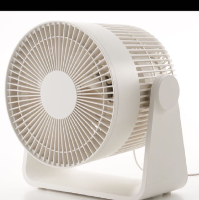 MUJI 無印良品 空氣循環風扇 小 白, 電視及其他電器 , 熨斗及掛熨機在旋轉拍賣