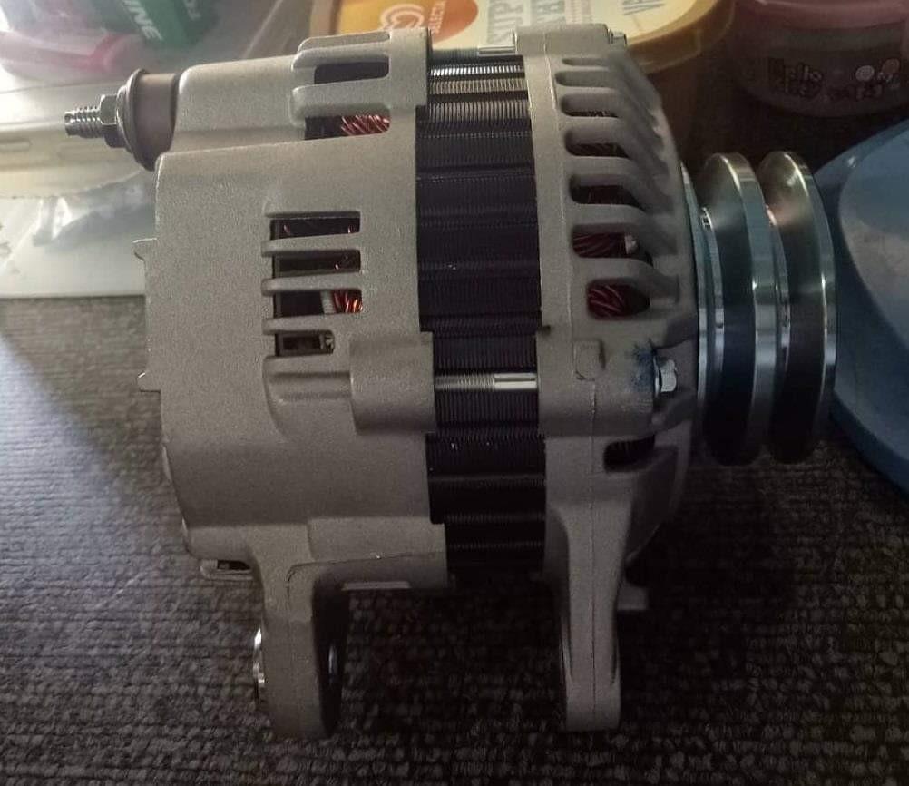 Pajero 4m40 alternator, Car Parts & Accessories on Carousell