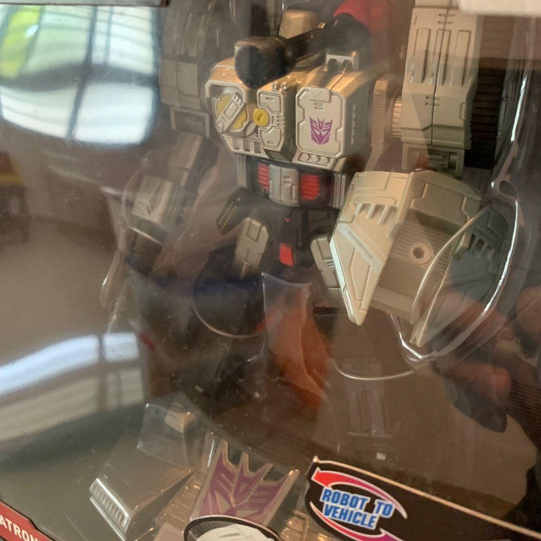 Transformers Titanium Die-Cast series with Optimus, Fallen, Optimal and ...