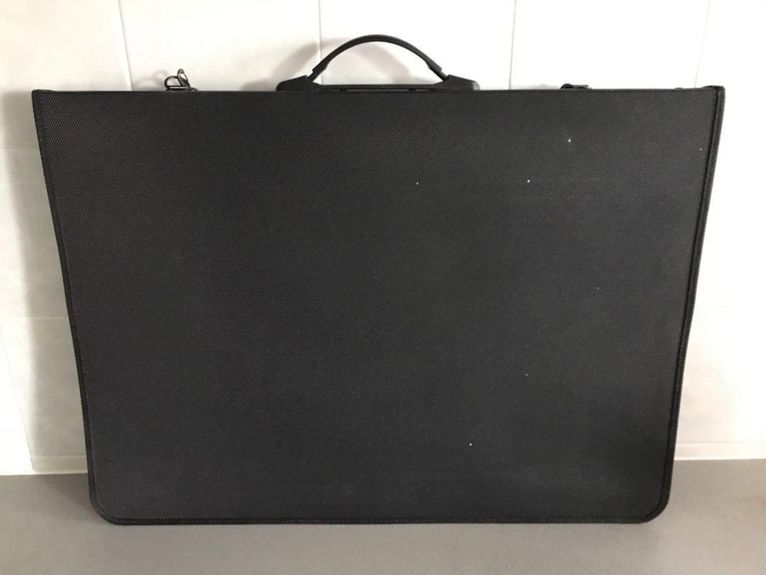 A2 Design portfolio folder, Hobbies & Toys, Stationery & Craft, Art ...