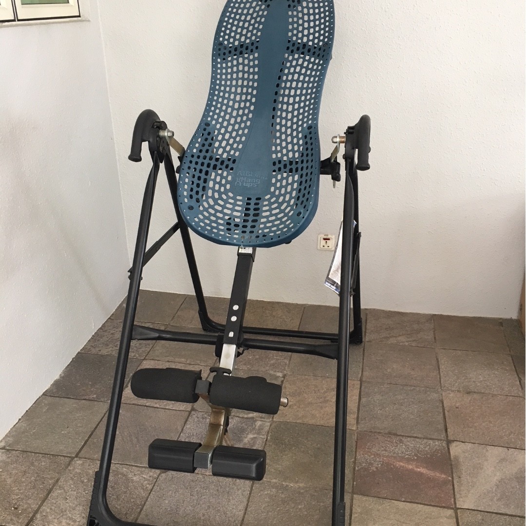 AIBI Teeter Hang Ups Inversion Table EP-550, Sports Equipment, Exercise ...