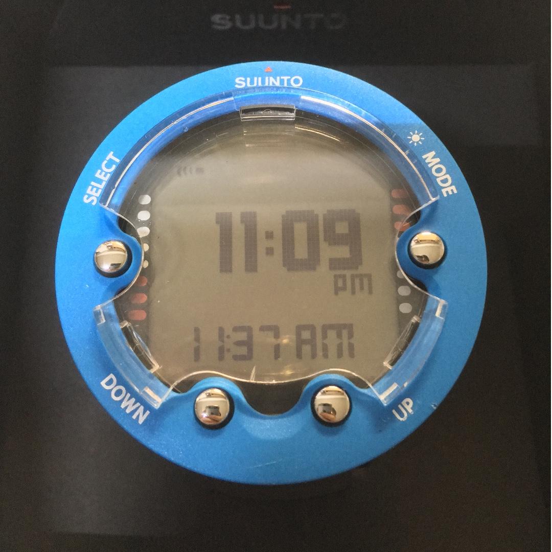 Dive Computers for Rent - SUUNTO ZOOP NOVO, Sports Equipment, Sports ...