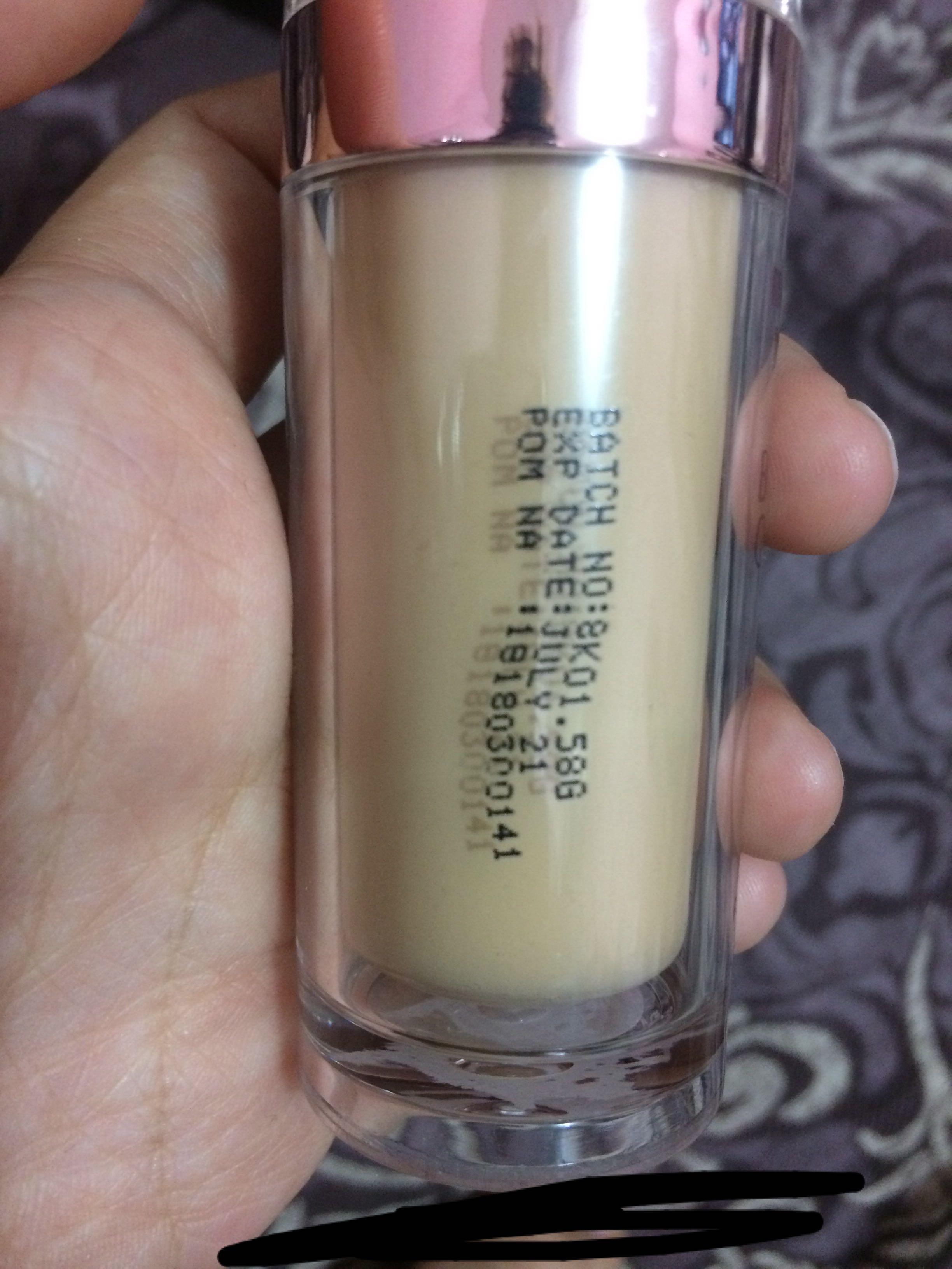 Foundation, Kesehatan & Kecantikan, Rias Wajah di Carousell