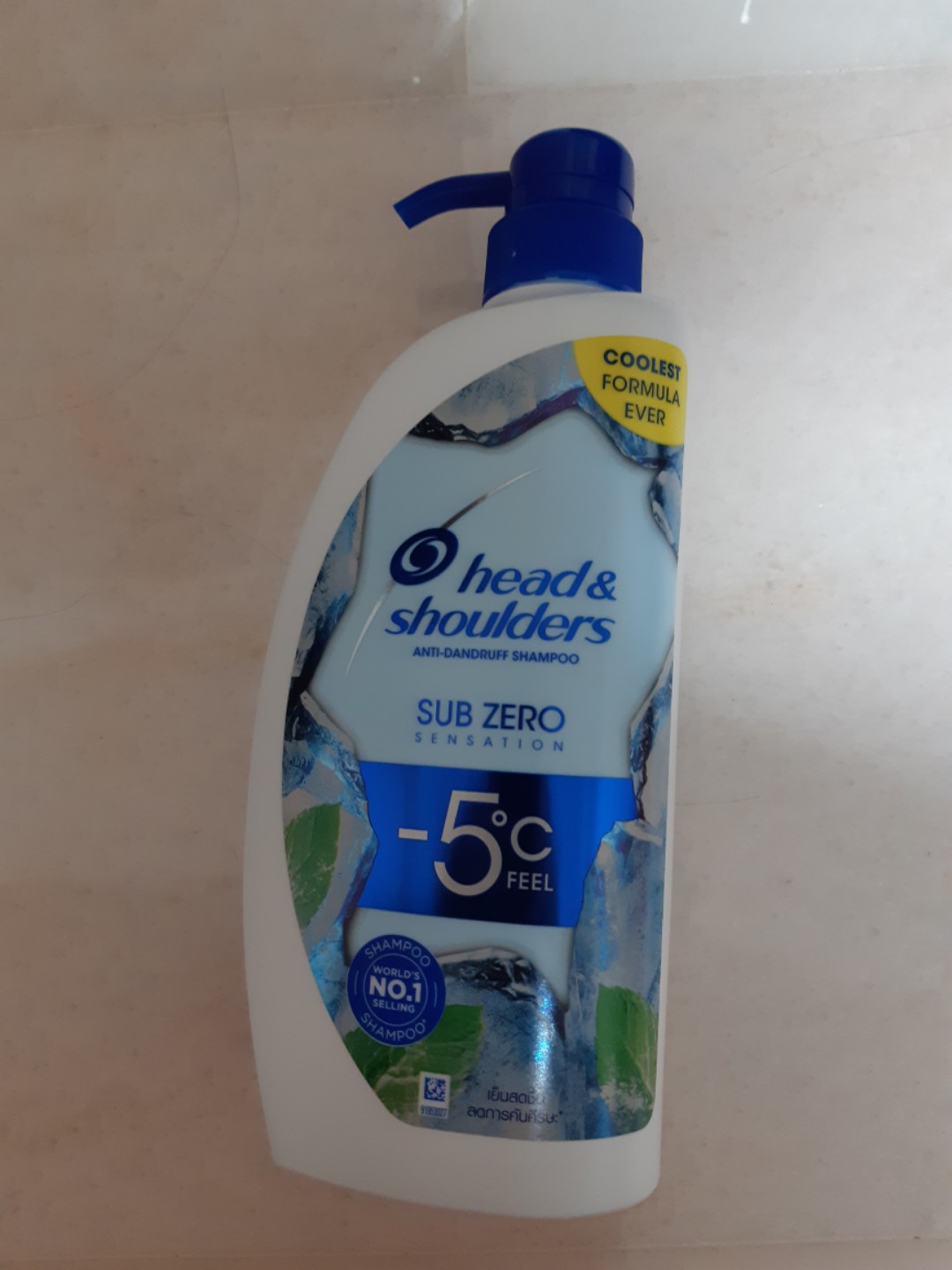 Head n shoulder Sub Zero -5°C, Beauty & Personal Care, Hair on Carousell