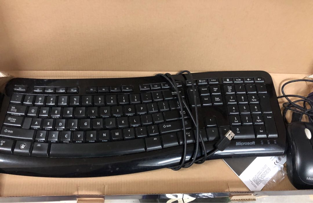 Microsoft comfort curve keyboard 3000 combo with mouse, Computers ...