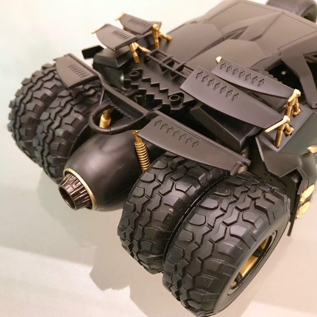 PRICE REDUCED! Hot Wheels 1:18 scale Batman Begins Batmobile Tumbler ...