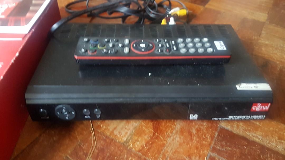 Cignal cable box and remote, TV & Home Appliances, TV & Entertainment ...