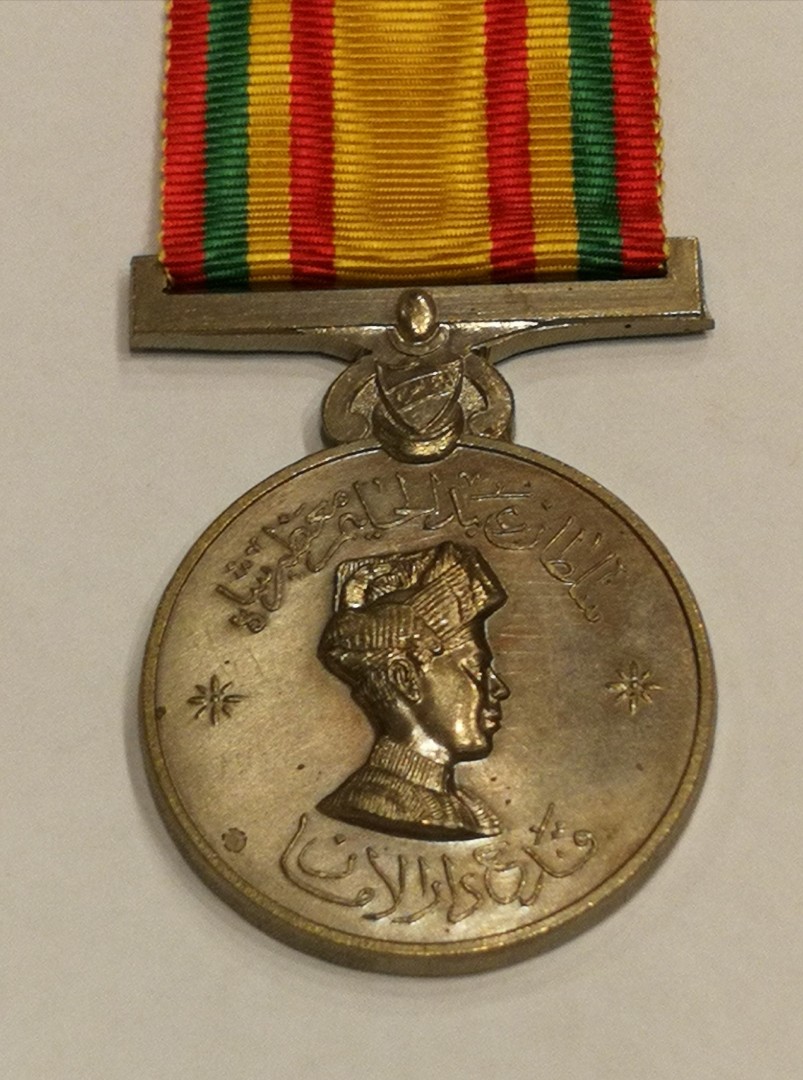 Kedah 1959 Sultan Abdul Halim installation medal, Hobbies & Toys ...