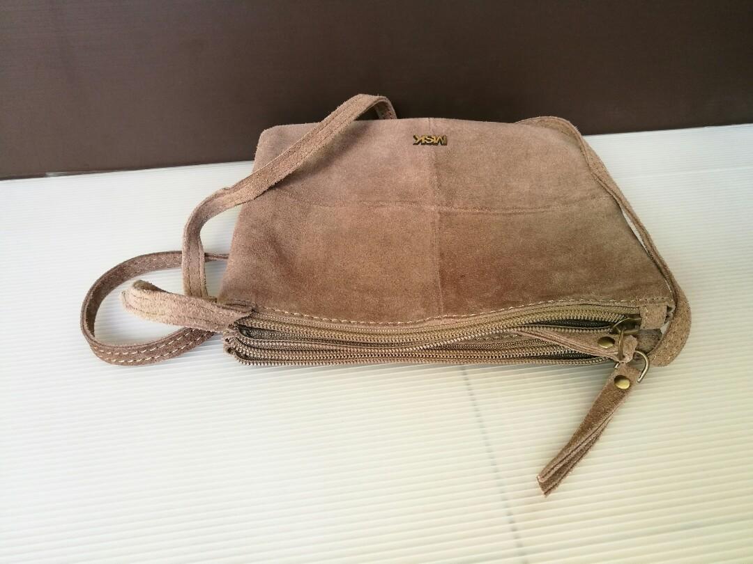 MSK SPAIN Leather bag, Women's Fashion, Bags & Wallets, Cross-body Bags ...