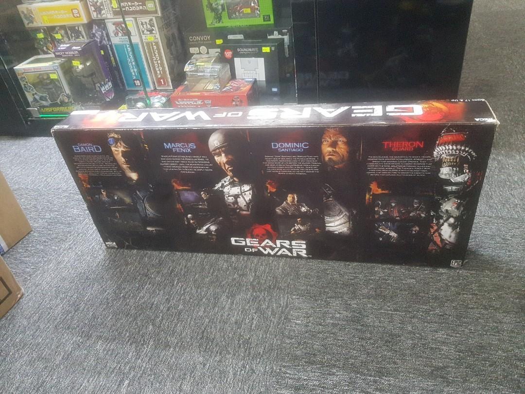 Neca gears of war player select damon baird marcus fenix dominic ...