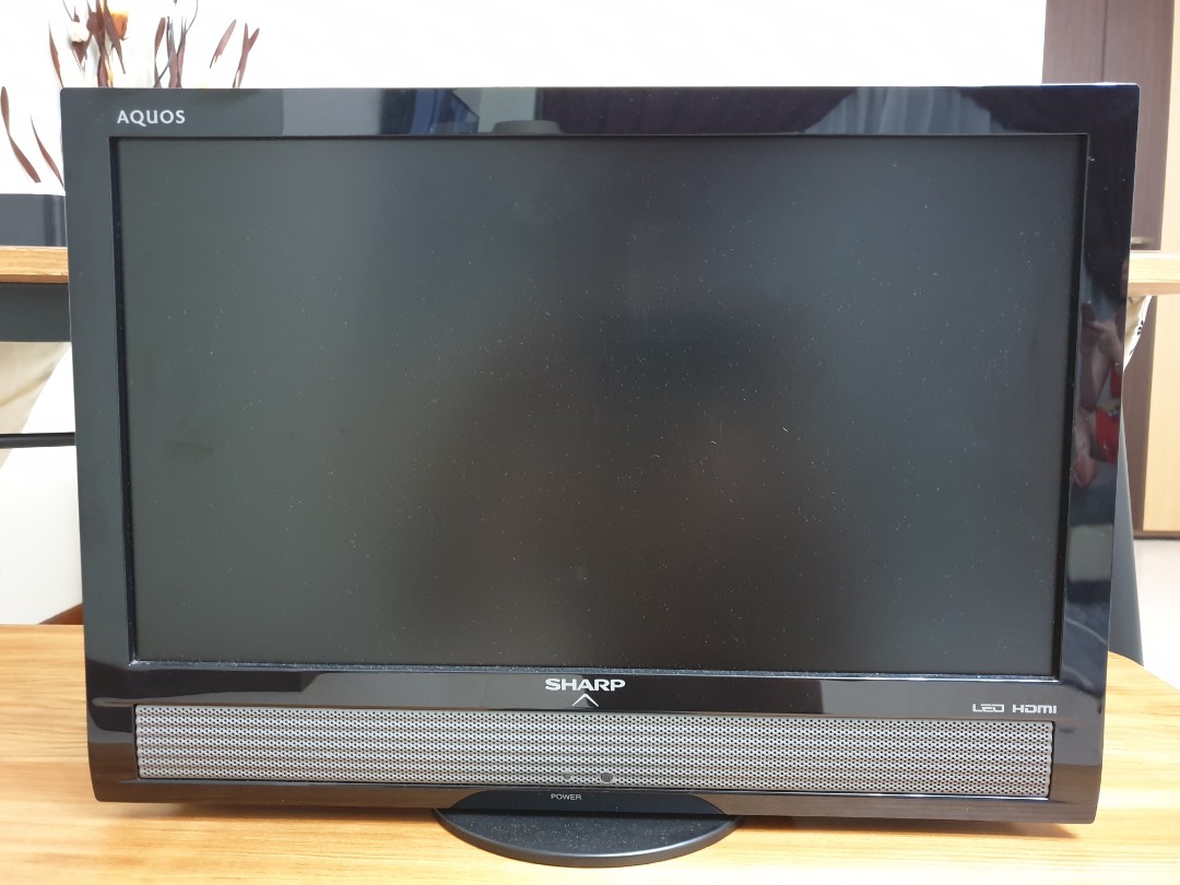 Sharp LED tv, TV & Home Appliances, TV & Entertainment, TV on Carousell
