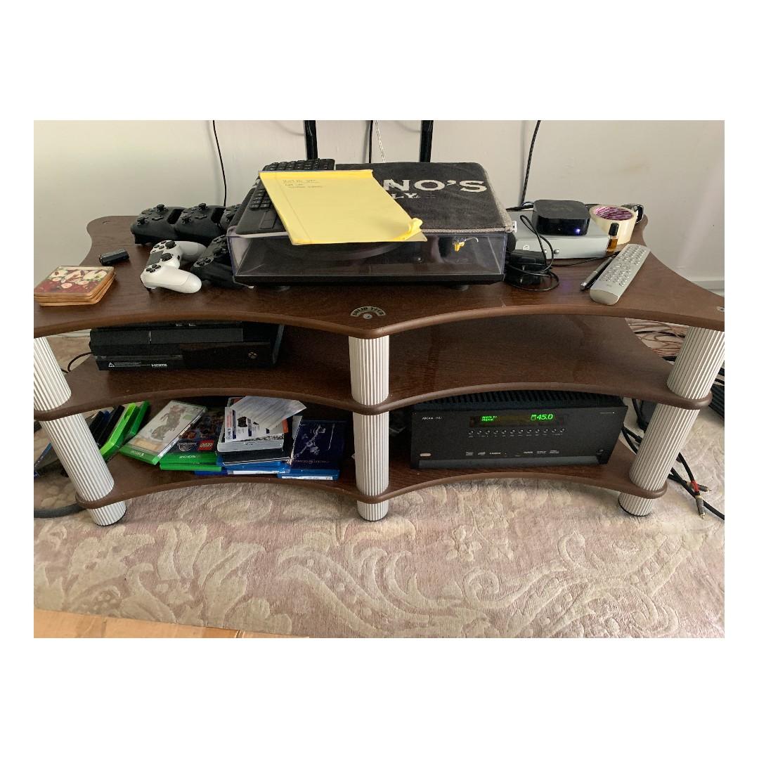 Solid Tech Radius Duo 3 Audio Rack, Audio, Other Audio Equipment on ...