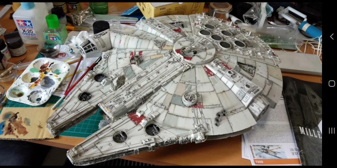 Star wars Perfect Grade (PG) Millennium Falcon bandai, Hobbies & Toys ...