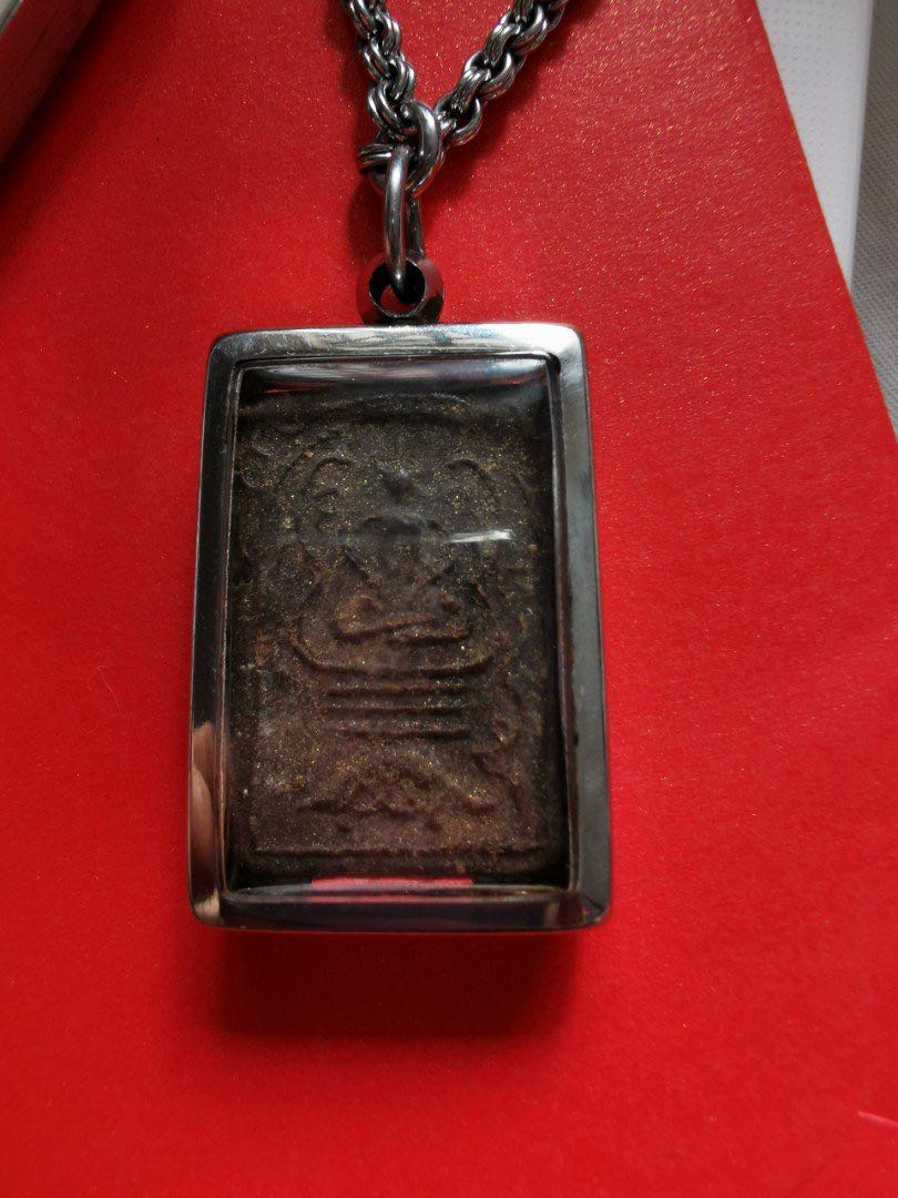 thai amulet LP tim, Hobbies & Toys, Memorabilia & Collectibles ...