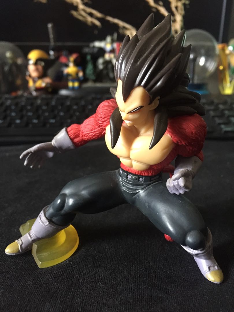 Dragon Ball Prefabricated Action Pose Figure Vegeta SSJ4, Hobbies ...