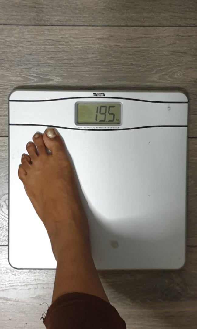 Weighing Scale, Everything Else on Carousell