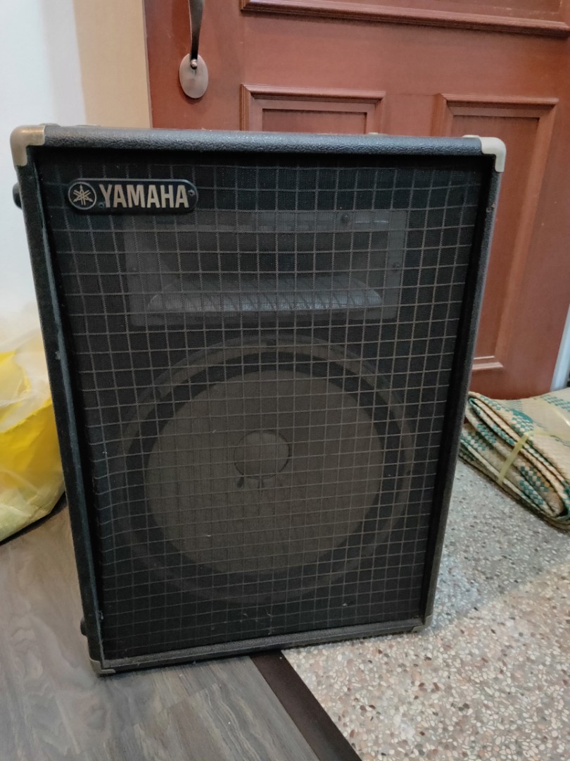 YAMAHA Keyboard amplifier, Hobbies & Toys, Music & Media, Musical ...