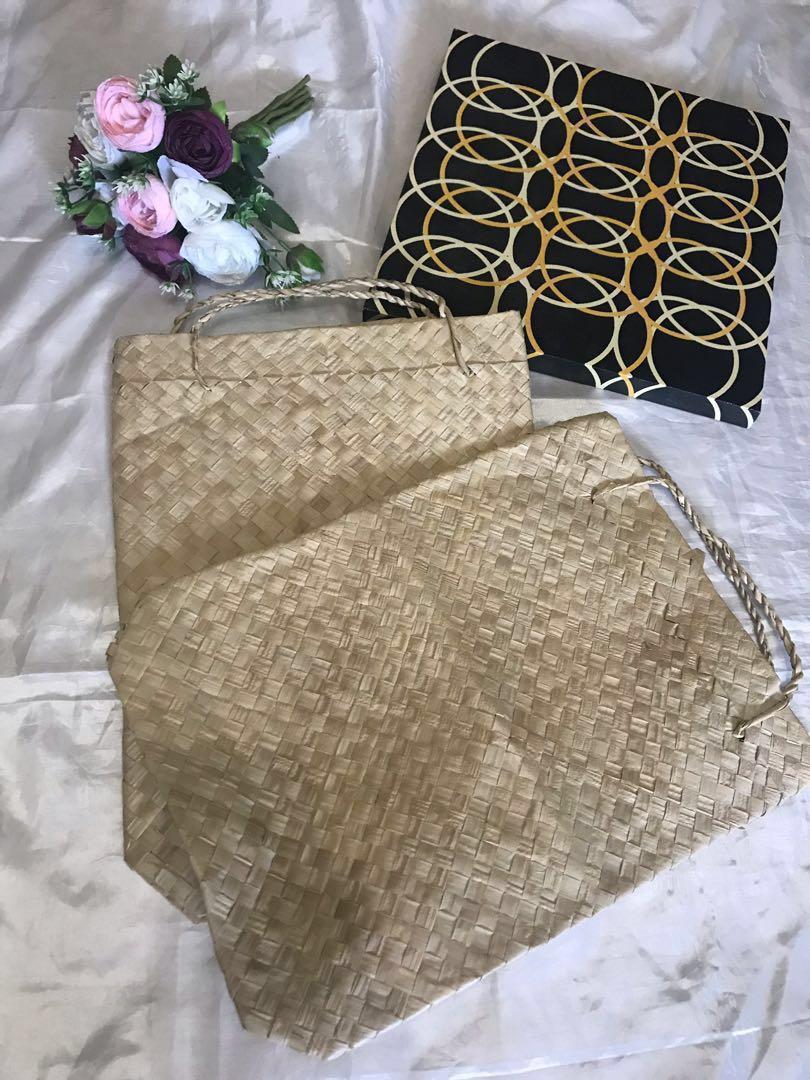 FREEBIE Native Bayong, Hobbies & Toys, Stationary & Craft, Other ...