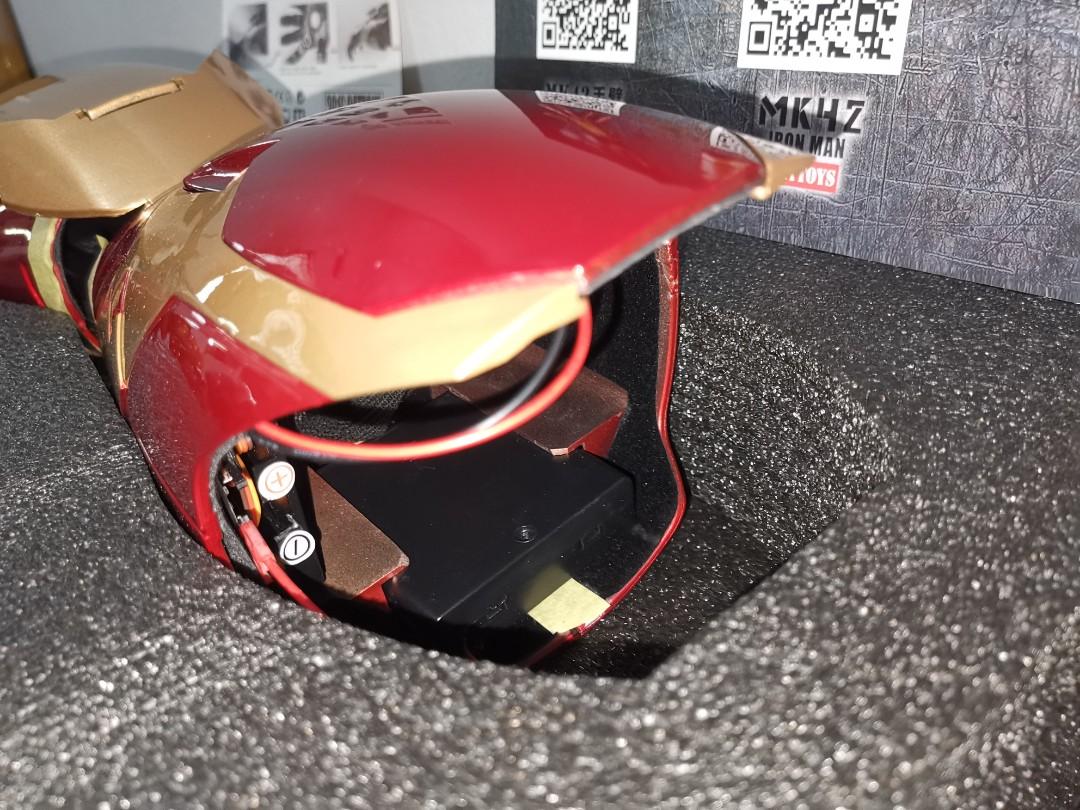 Iron Man MK42 Arm Cat Toys 1/1 Armor Hand Mark42 Wearable LED Cattoys ...