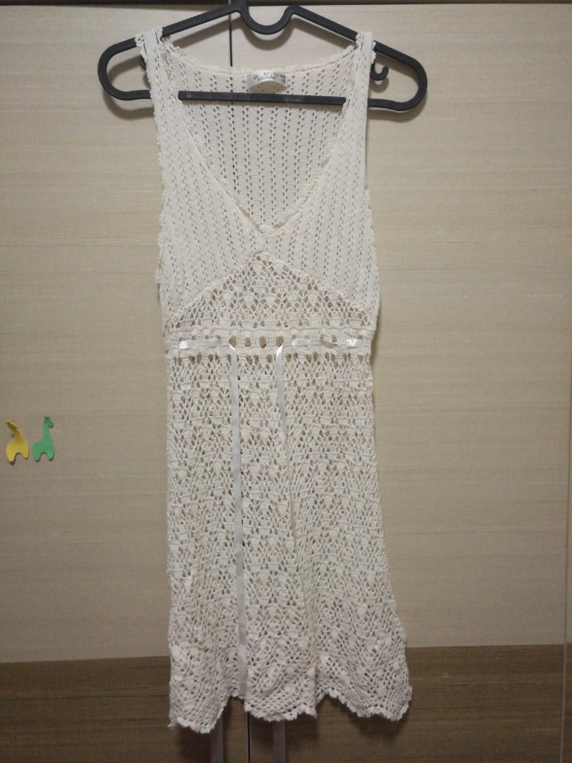 Lace outer Dress, Women's Fashion, Muslimah Fashion, Dresses on Carousell