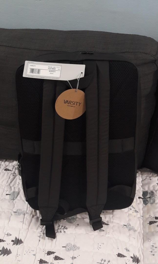 Samsonite varsity II black backpack, Men's Fashion, Bags, Backpacks on ...
