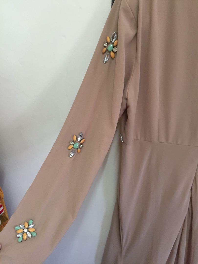 minaz dress, Women's Fashion, Muslimah Fashion, Dresses on Carousell